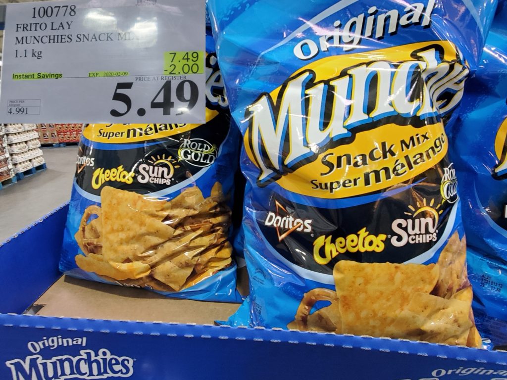 100778 FRITO LAY MUNCHIES SNACK MIX 1 1 KG 2 00 INSTANT SAVINGS EXPIRES ...