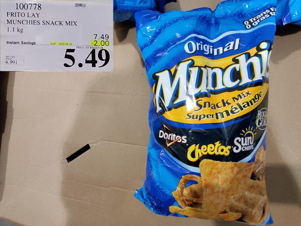 100778 FRITO LAY MUNCHIES SNACK MIX 1 1 KG 2 00 INSTANT SAVINGS EXPIRES ...