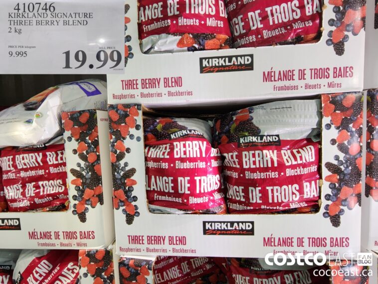 410746 KIRKLAND SIGNATURE THREE BERRY BLEND 2 KG 19 99 - Costco East ...