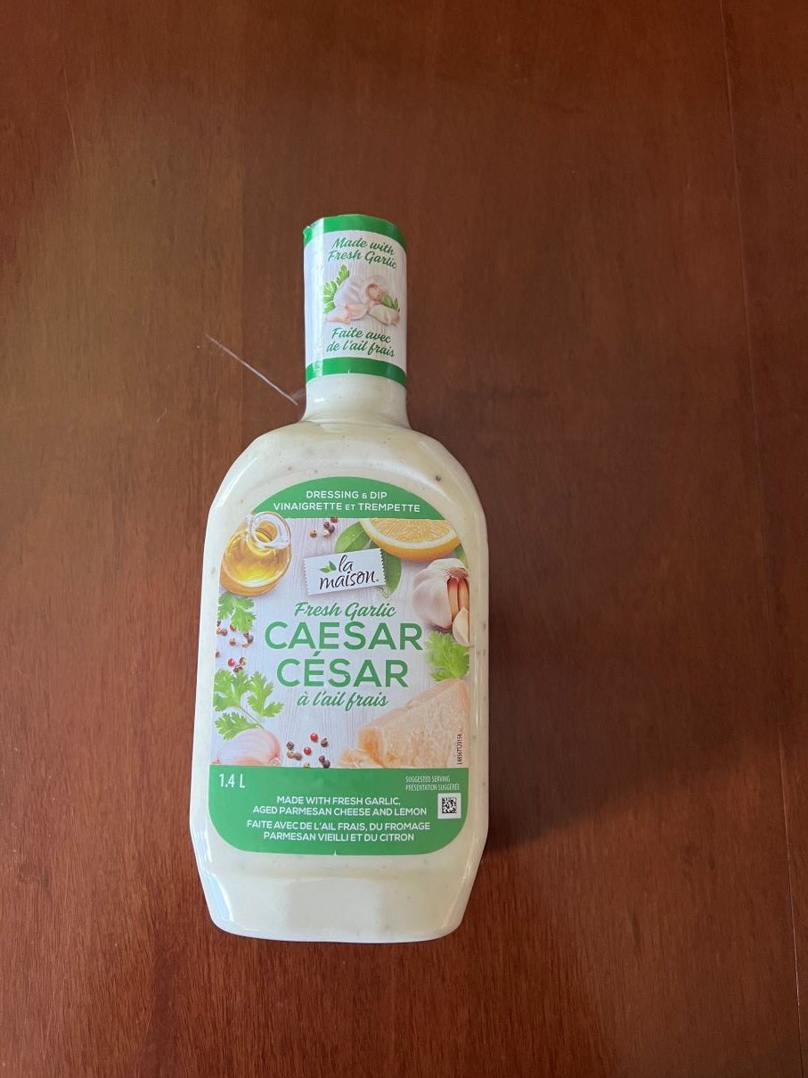 Natalie reviews: La Maison Fresh Garlic Caesar - Costco East Fan Blog